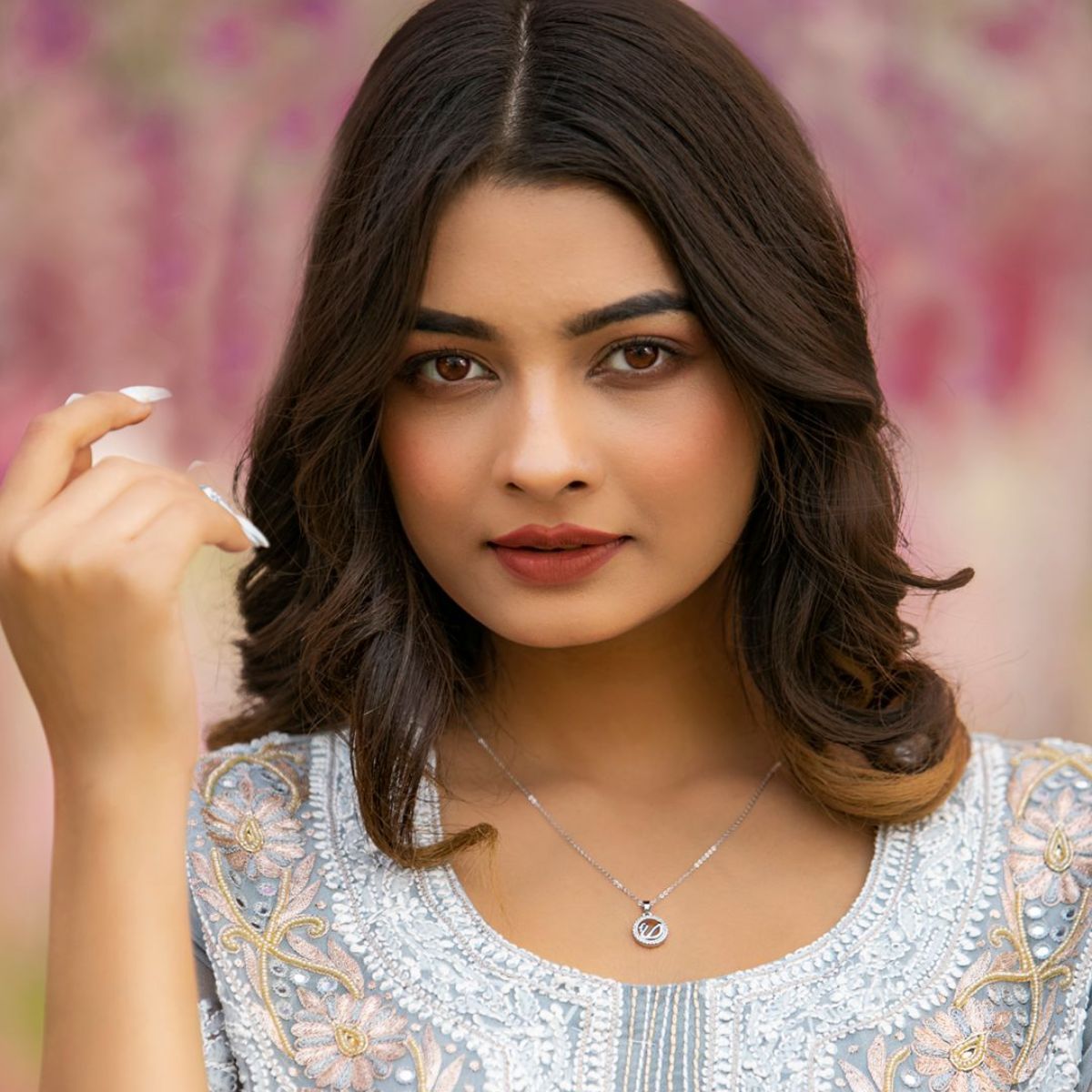 Buy PRITA Swan American Diamond Silver Necklace Online