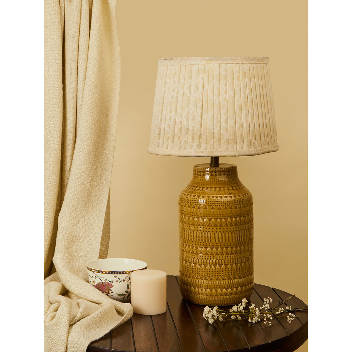 Buy Fabindia Aaakarsh Samara Embossed Table Lamp Online