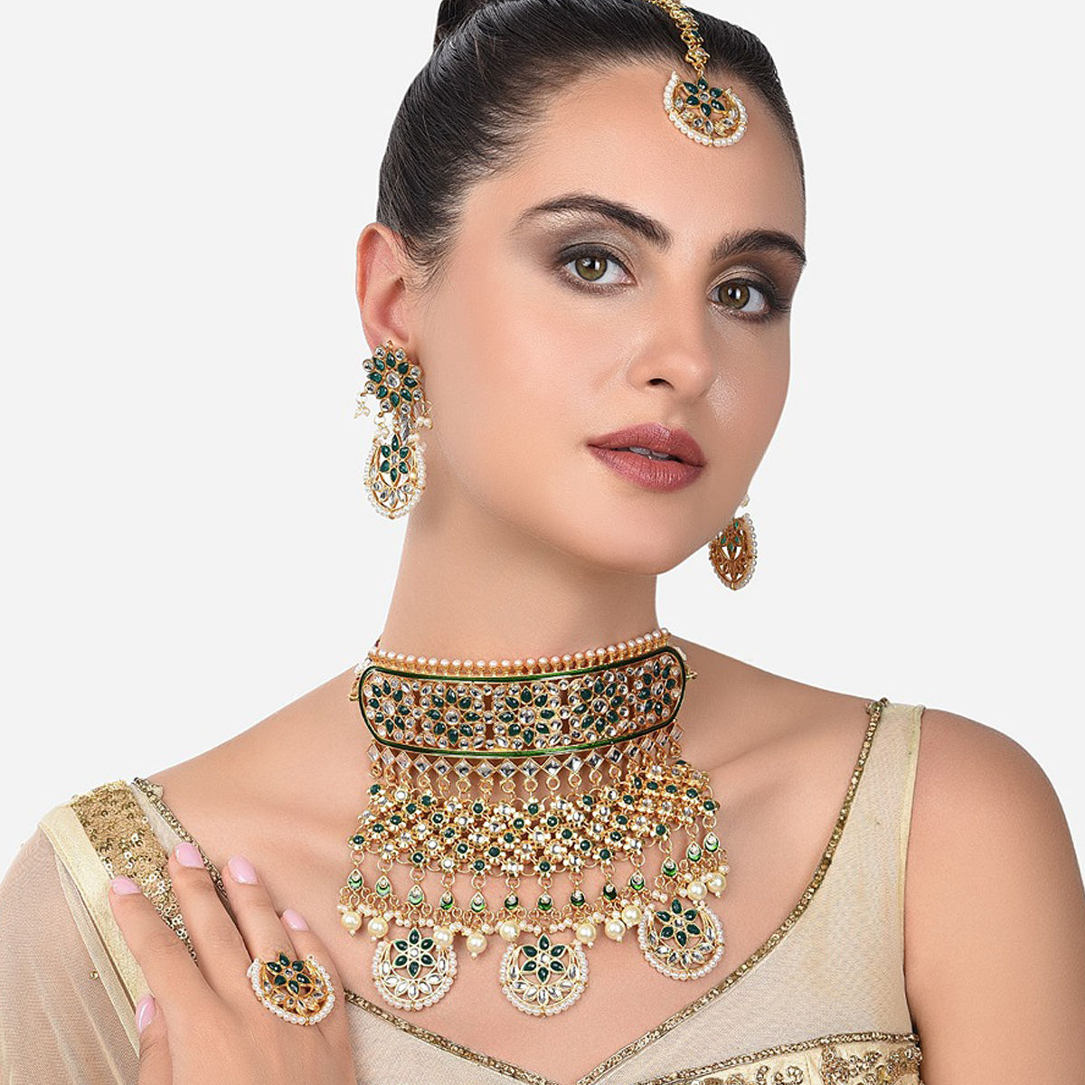 Buy Zaveri Pearls Green Rajasthani Choker Necklace Earring Maangtikka ...