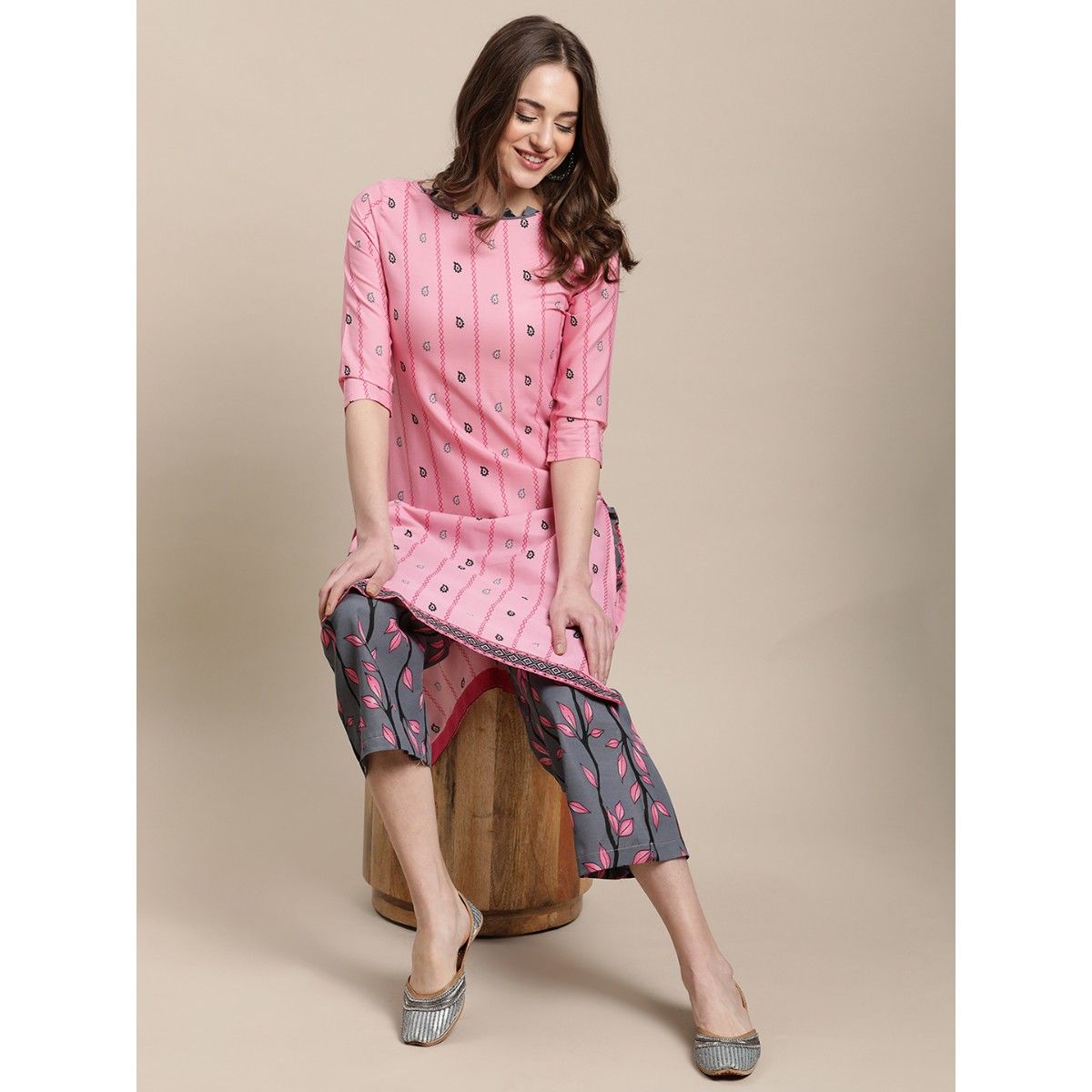 GLAM STORY Handcrafted Silver Beaded Punjabi Punjabi Jutti: Buy GLAM ...