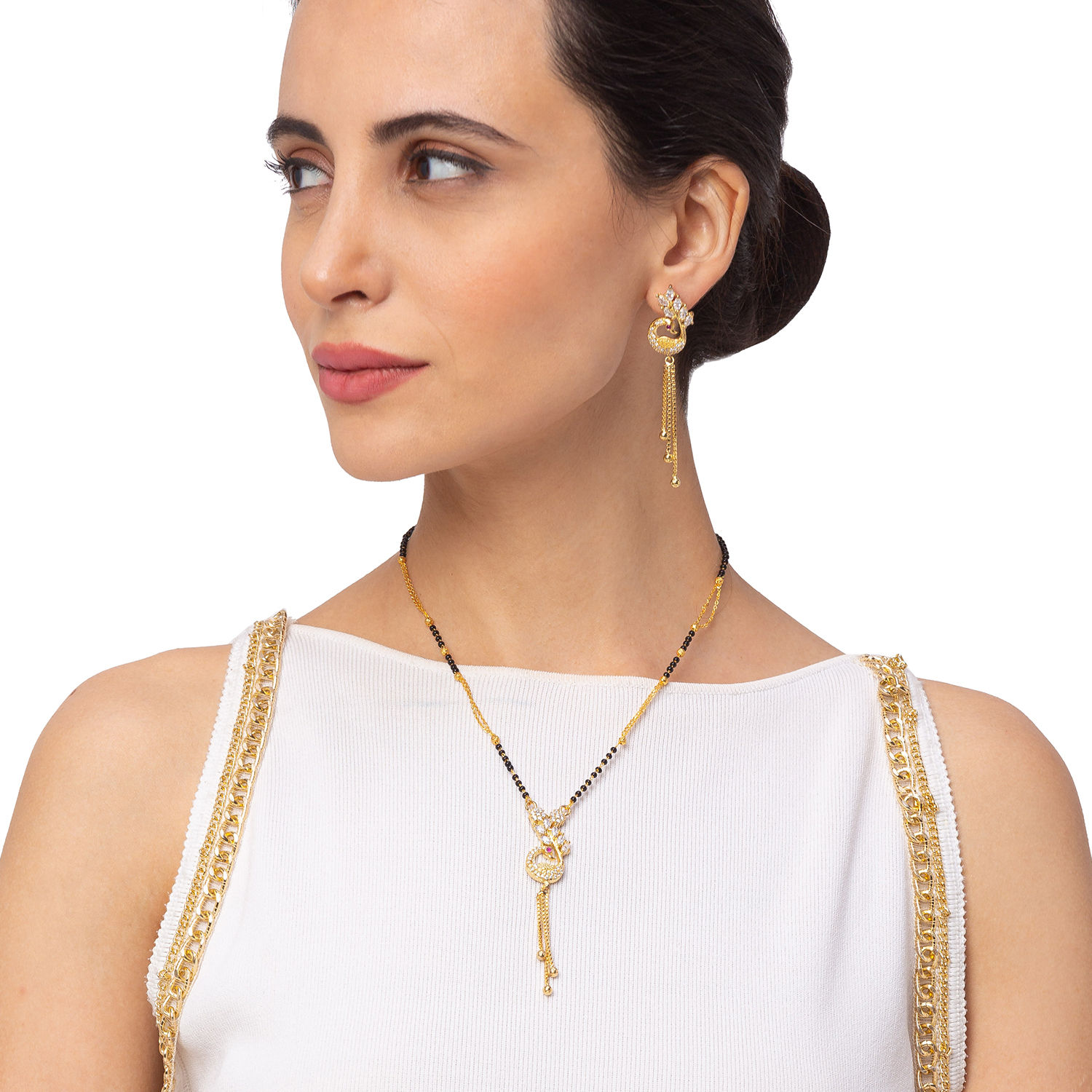 Buy Digital Dress Room Short Mangalsutra Set With Diamond Earrings ...