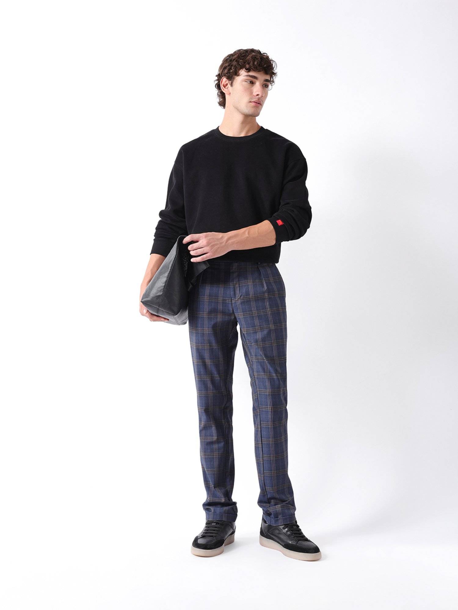 Buy THE BEAR HOUSE Blue Men's Causal Trouser Online