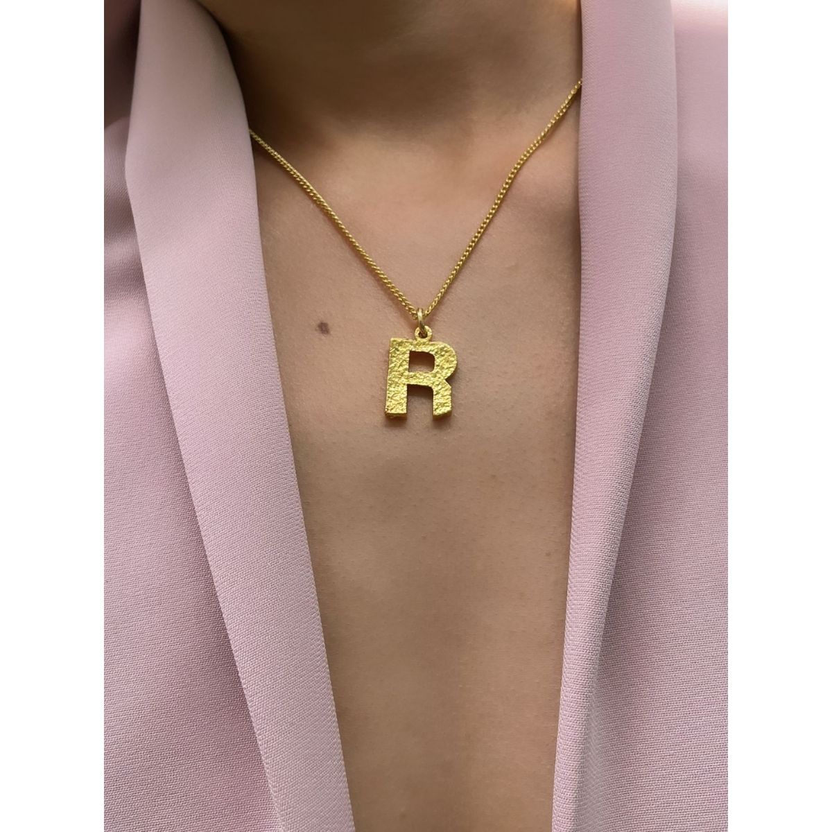 Buy MNSH Minimalistic Initial R Necklace Online