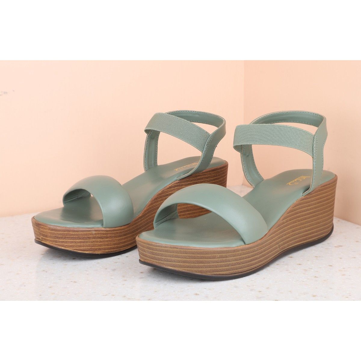 Inc.5 Solid Green Wedges: Buy Inc.5 Solid Green Wedges Online at Best ...
