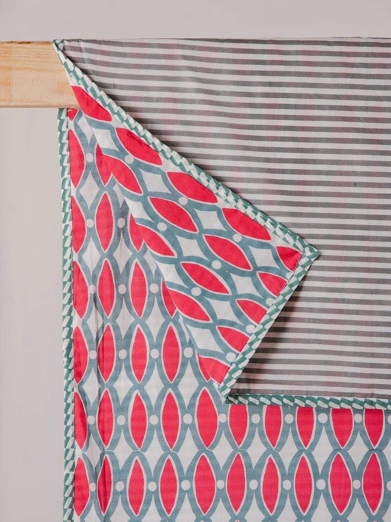 Freedom Tree Lakka Dohar Single Grey/pink: Buy Freedom Tree Lakka Dohar ...