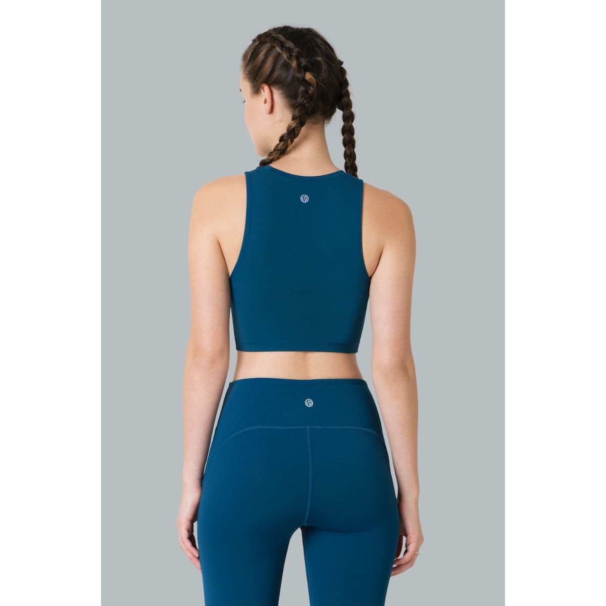 Van Heusen Proactive Elite Women Moderate Compression & High Stretch ...