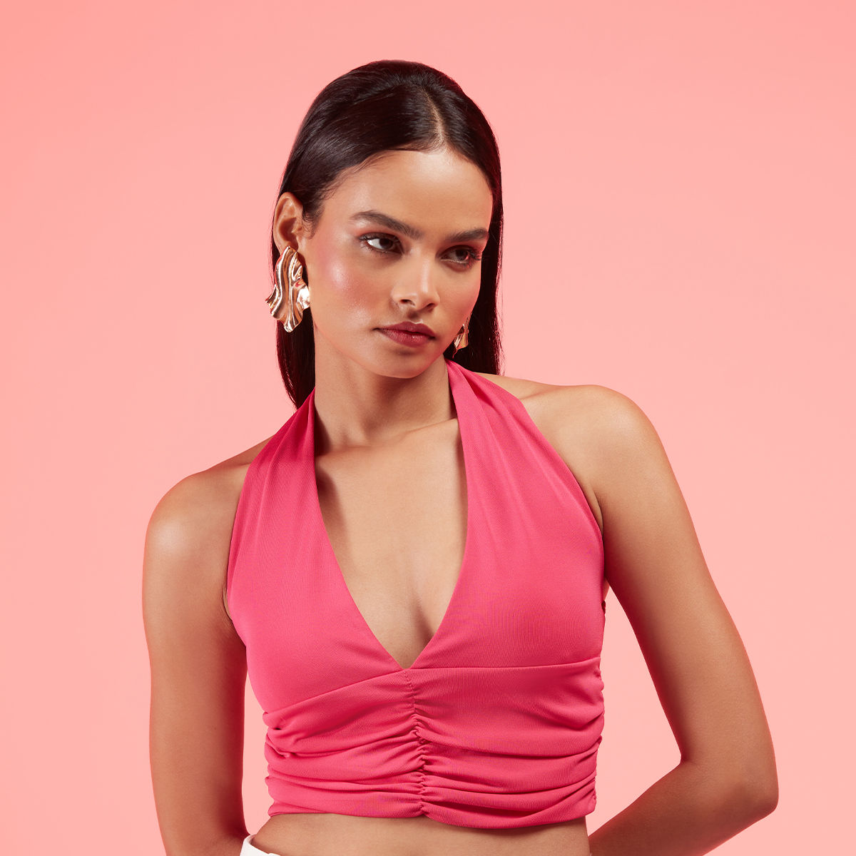 Buy RSVP by Nykaa Fashion Fuchsia Pink Halter Sleeveless Crop Top Online