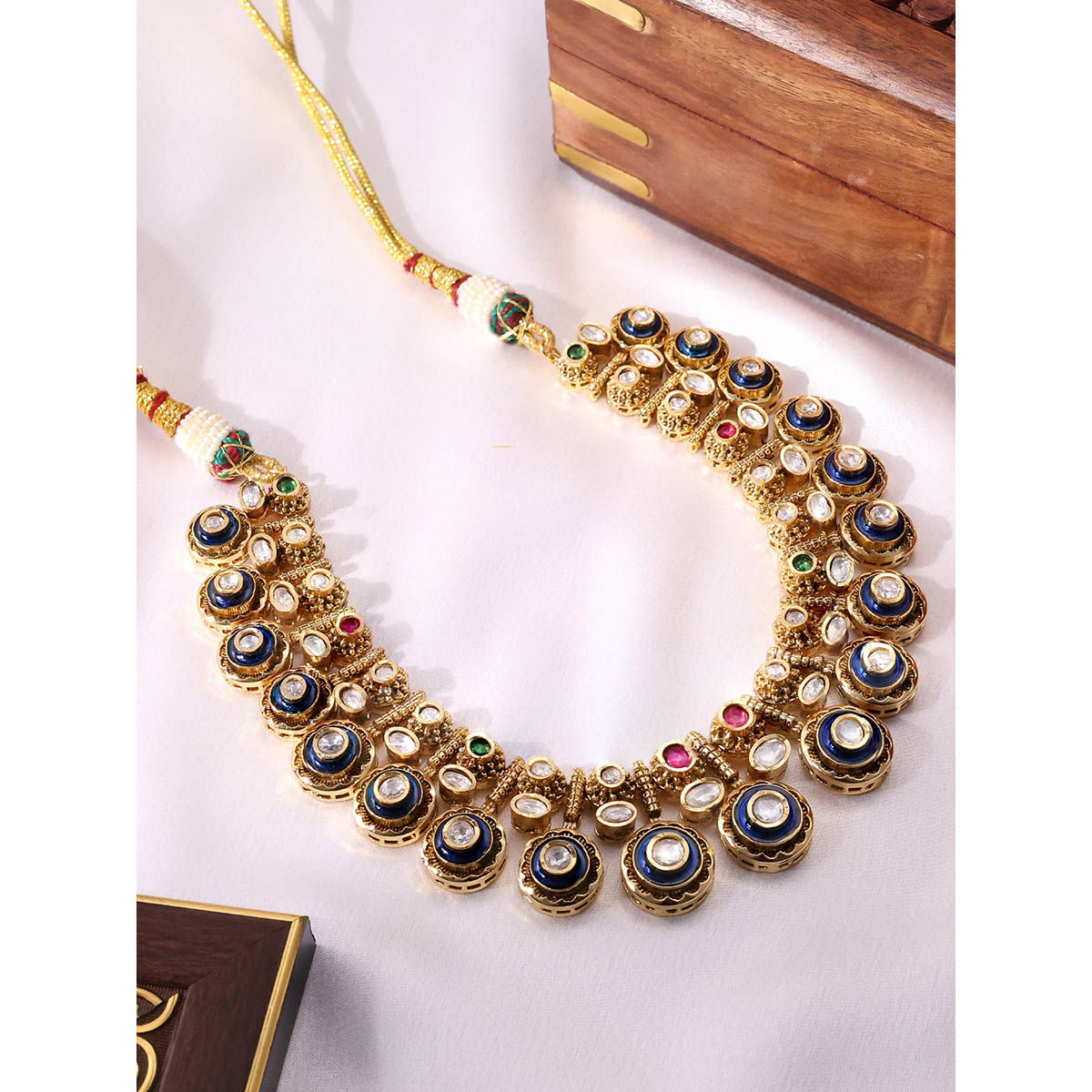 Buy Gossip Classic Charisma Necklace Set Online