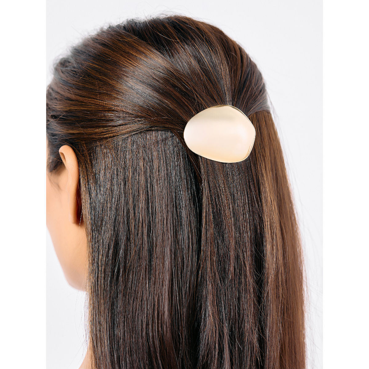 Buy Pipa Bella by Nykaa Fashion Gold Solid Dome Hair Clip Online