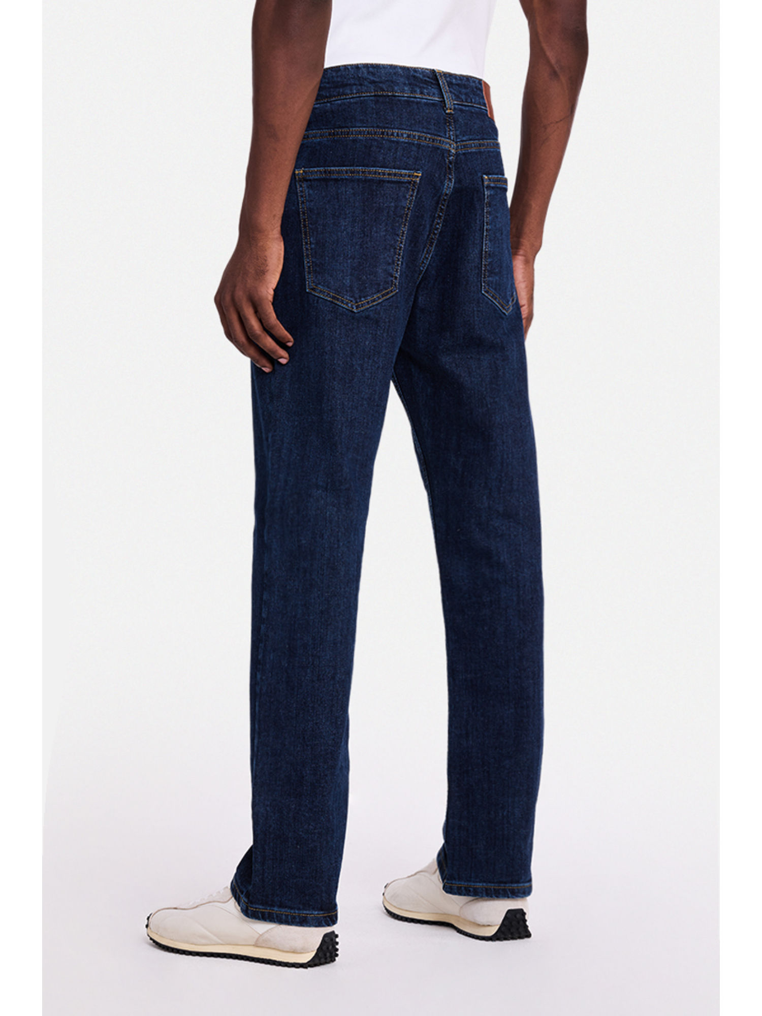 Buy Snitch Dark Blue Washed Straight Casual Jeans for Men Online