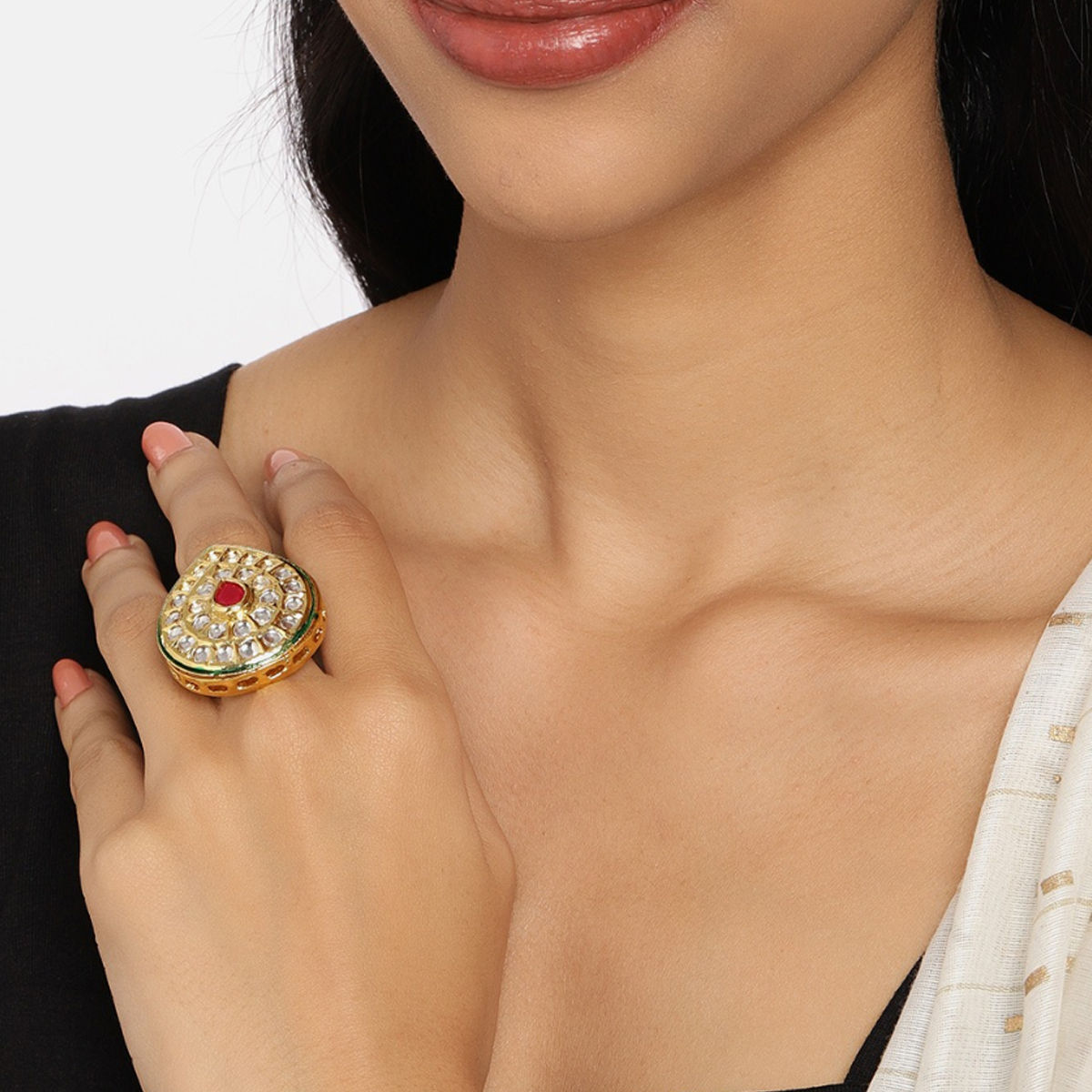 Buy Zaveri Pearls Gold Tone Traditional Kundan Tilak Shape Adjustable ...