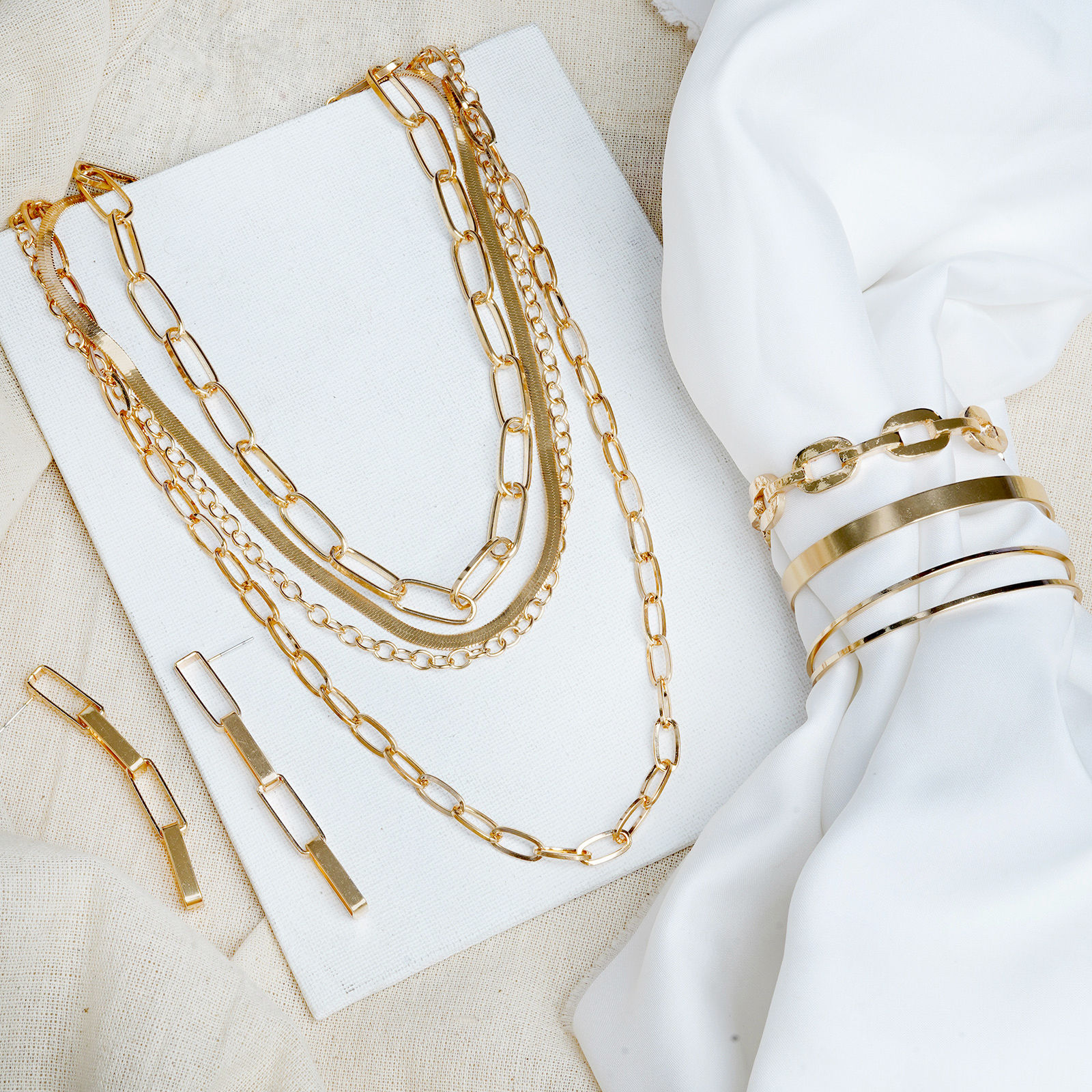 Buy Joker & Witch Its all linked Jewelry Set For Women Online