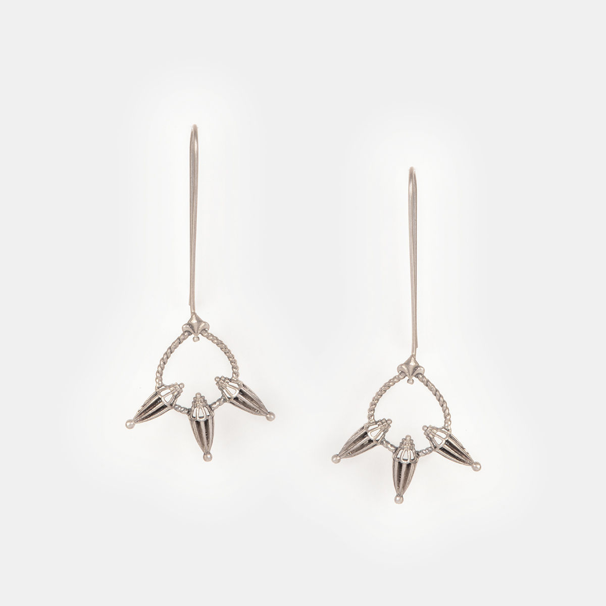Buy Shaya by CaratLane Champakali Inspired Wire Earrings Online