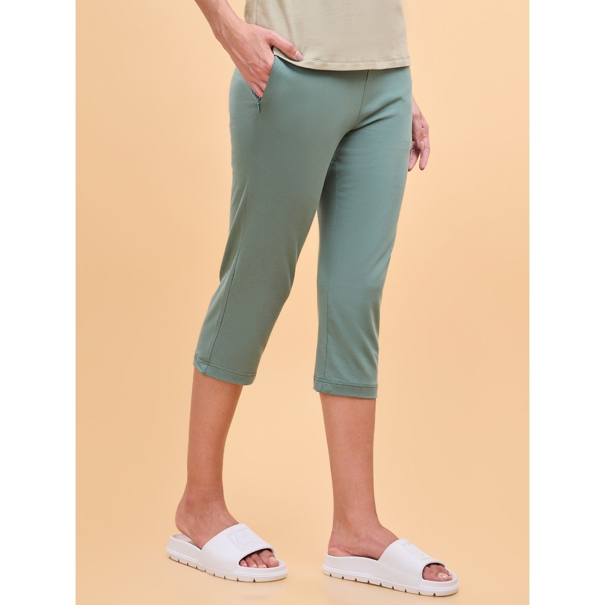 Buy Enamor Essentials Womens E018-Mid Rise Slim Fit Stretch Cotton Lounge Capri Online