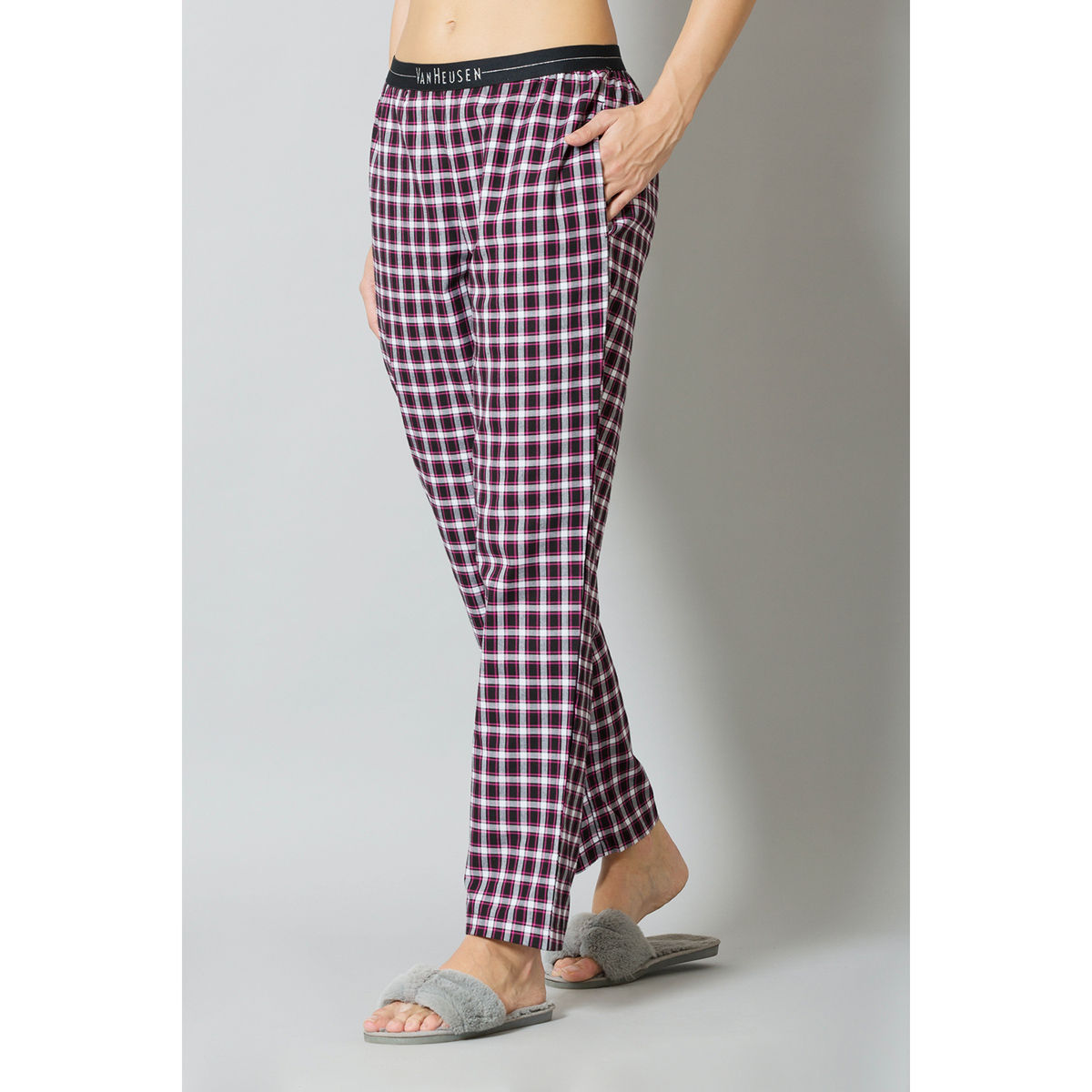 Buy Van Heusen Women Functional Pocket & Plush Back Elasticized ...