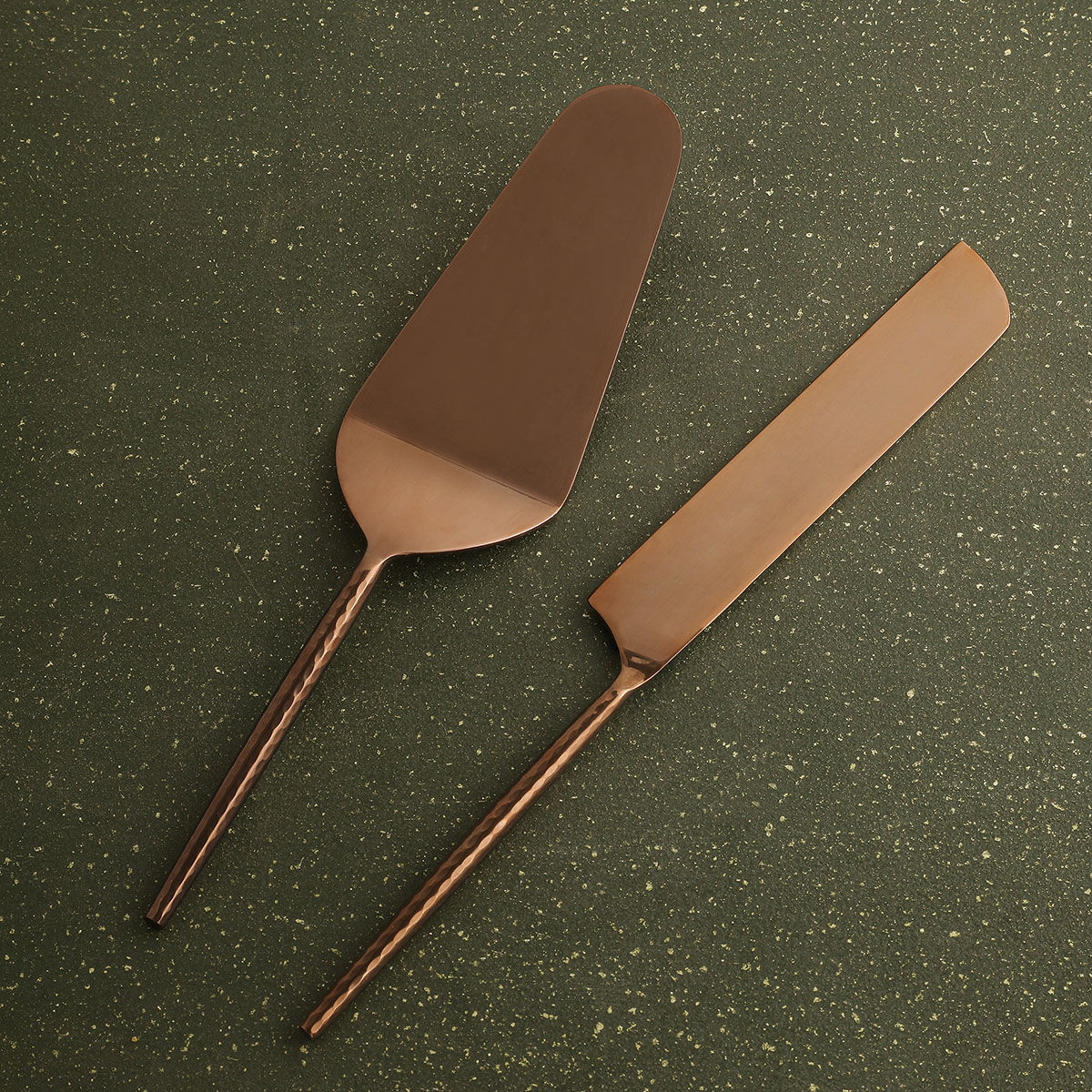 Ellementry Norah Rose Gold Hammered Handle Cake Server (Set of 2): Buy ...