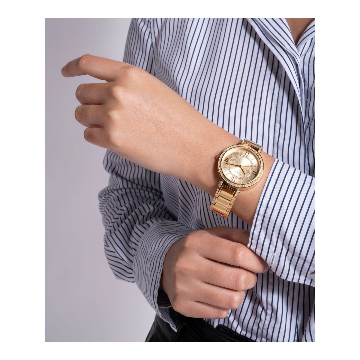 Buy Guess Gold Dial Women Watch - Gw0588L1 Online