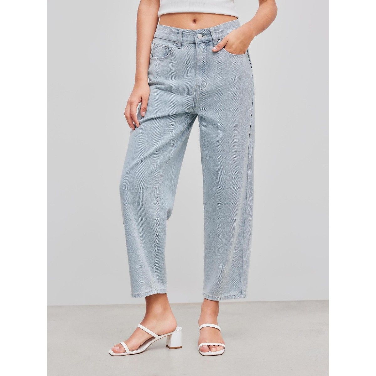 Buy Cider Baby Blue Denim Mid Rise Solid Barrel Leg Cropped Jeans Online