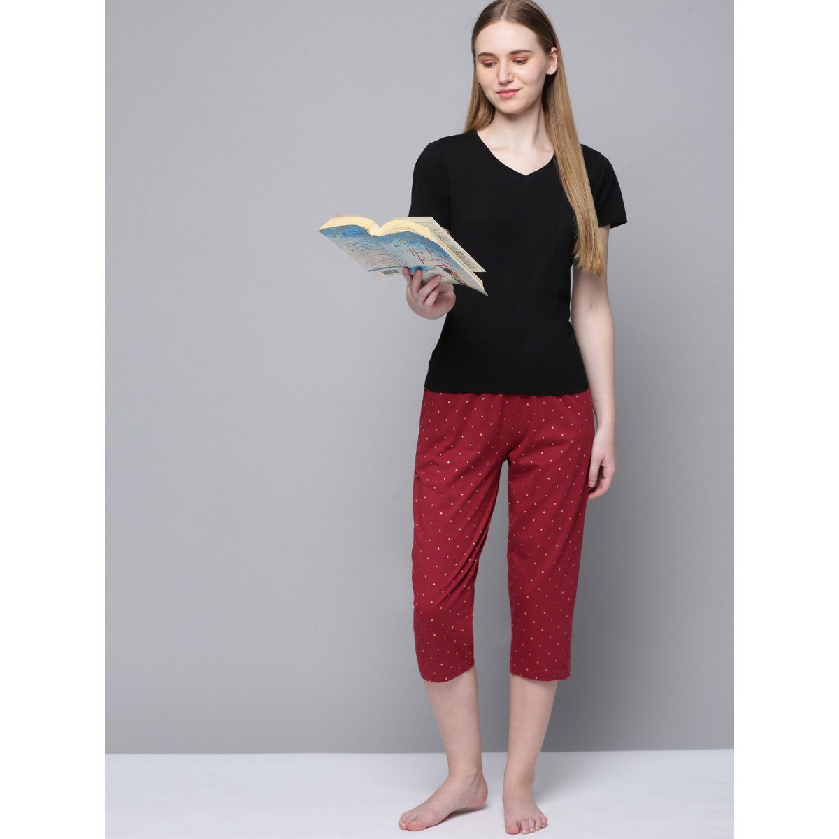 Buy Kryptic Women Maroon Printed Regular Fit Cotton Capris (Pack of 2 ...