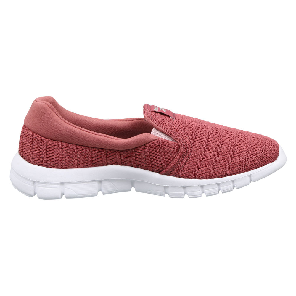 Reebok Leap Slip-On Pink Sports Shoes: Buy Reebok Leap Slip-On Pink ...