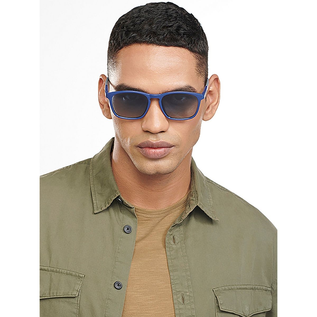 Buy Vincent Chase Blue Medium Square Sunglasses With Cleaning Cloth And ...