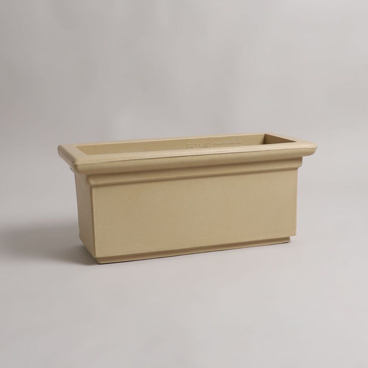 Buy Yuccabe Italia Fox B BT Beige Rectangular 26 Inches German Plastic ...
