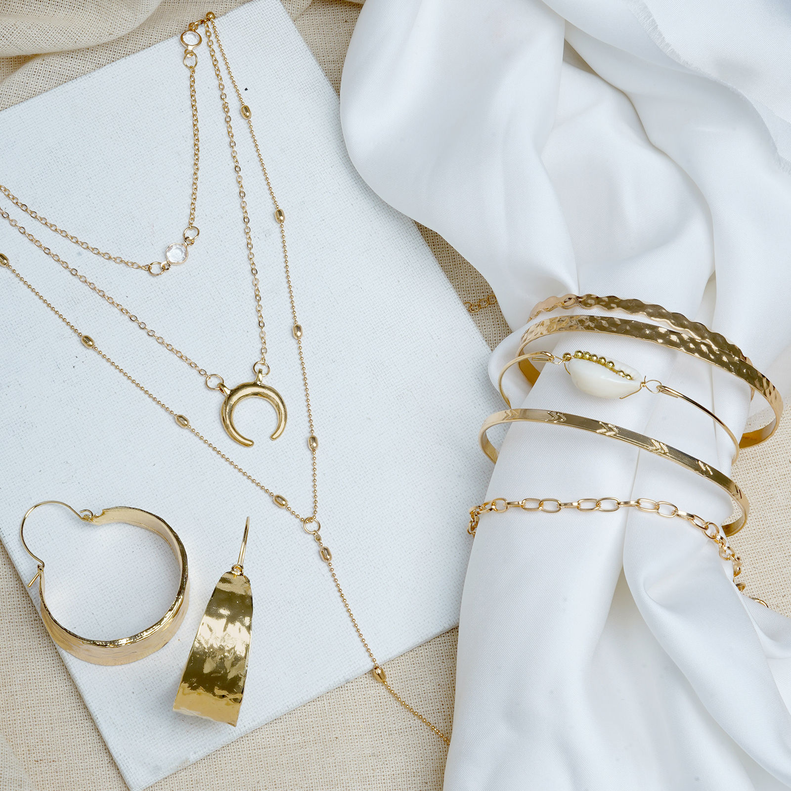 Buy Joker & Witch Firework Jewelry Set For Women Online