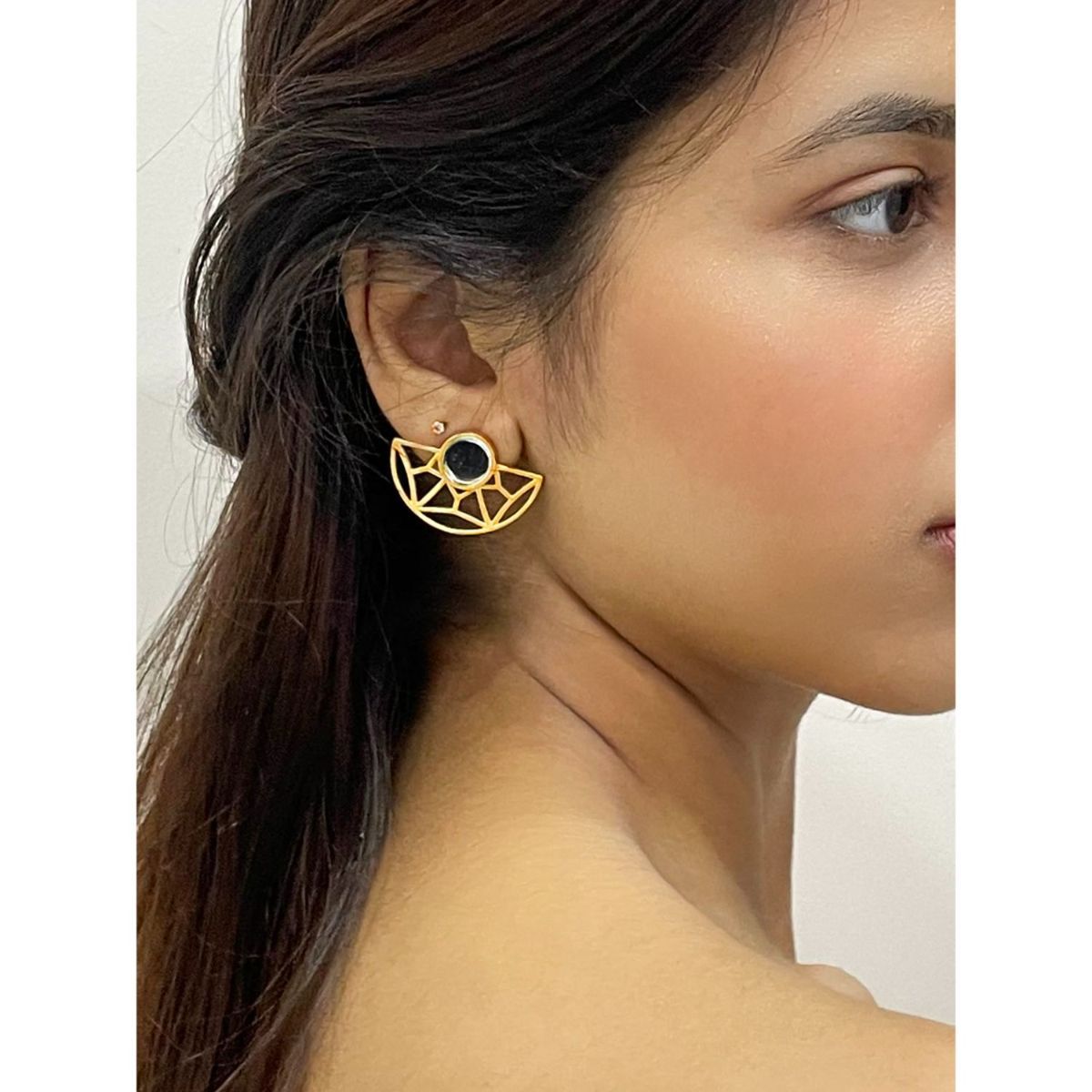 Buy Pipa Bella by Nykaa Fashion Statement Gold Semi-Circular Clear ...