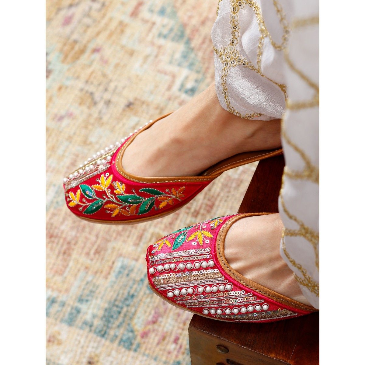 Buy GLAM STORY Women Mia Red Embellished Ethnic Punjabi Jutti Online