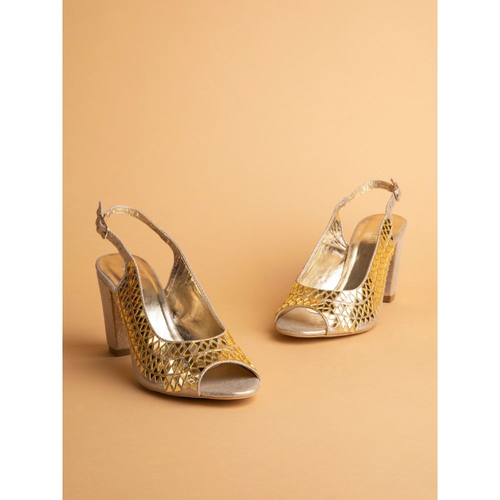 Eridani Mercury Heels: Buy Eridani Mercury Heels Online at Best Price ...