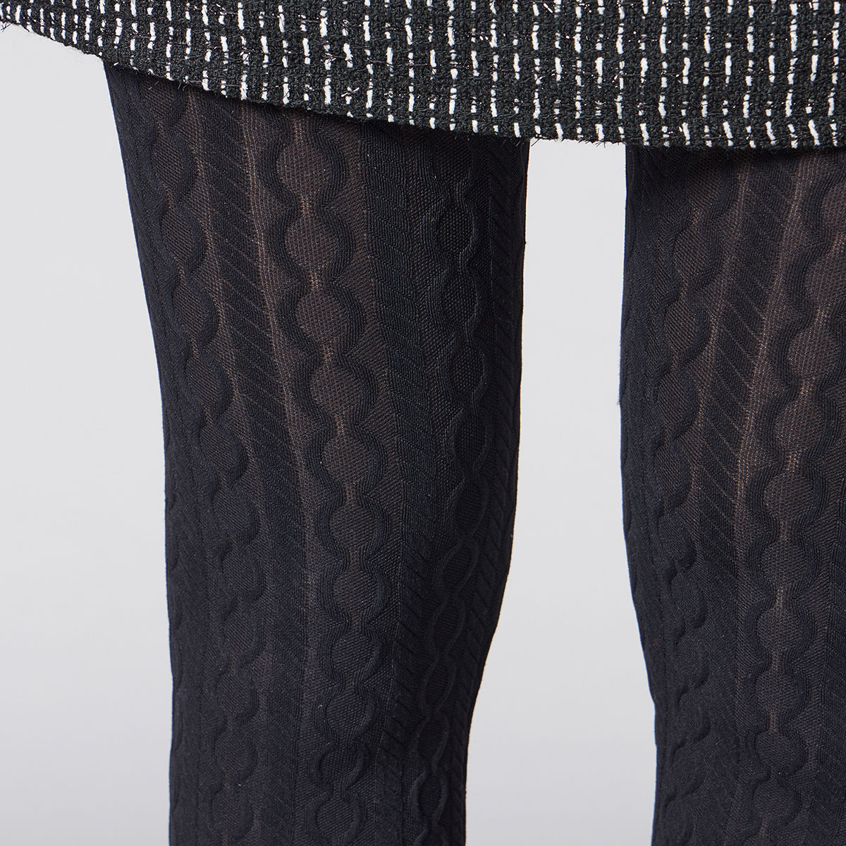 Buy Twenty Dresses by Nykaa Fashion Black Textured High Rise Full ...