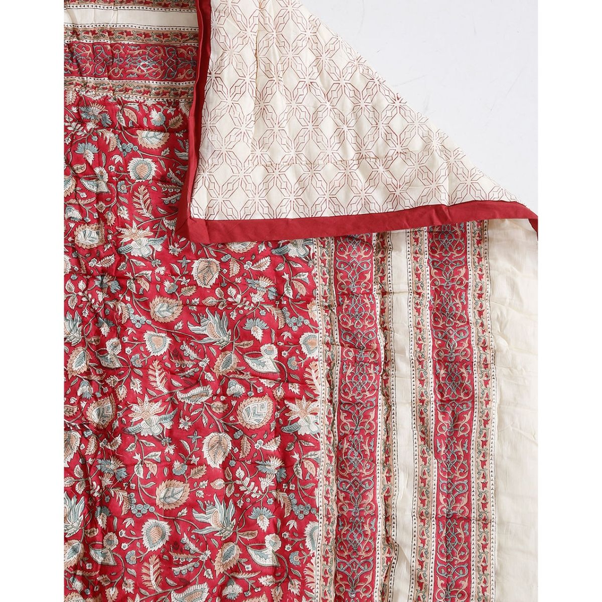 Buy Fabindia Varda Cotton Printed Quilt Online