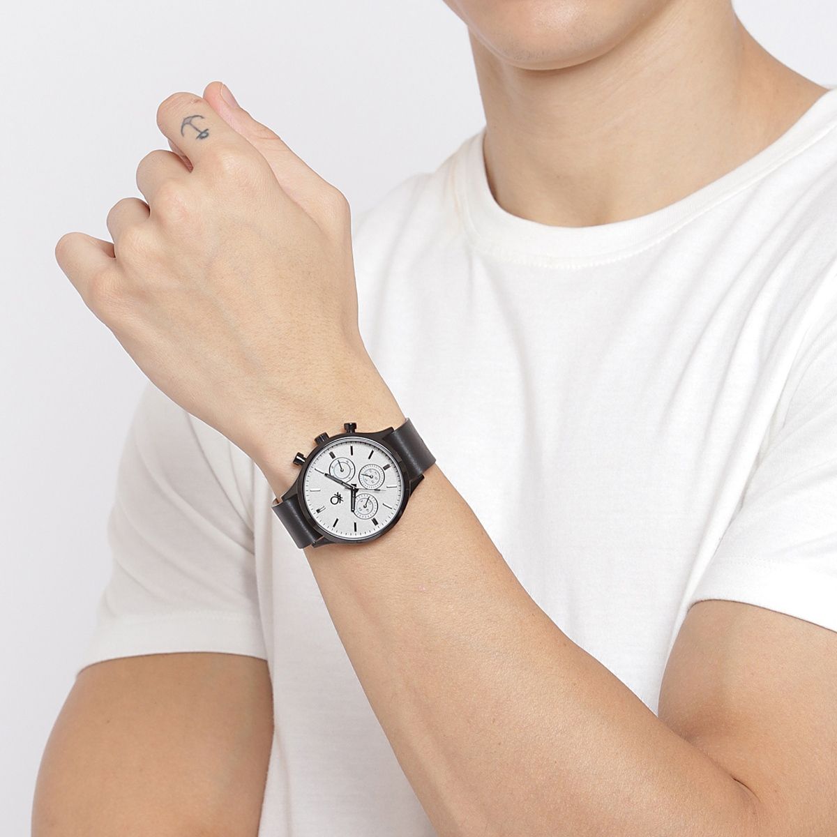 United Colors Of Benetton Analog Grey Dial Men Watch-UWUCG0000: Buy ...