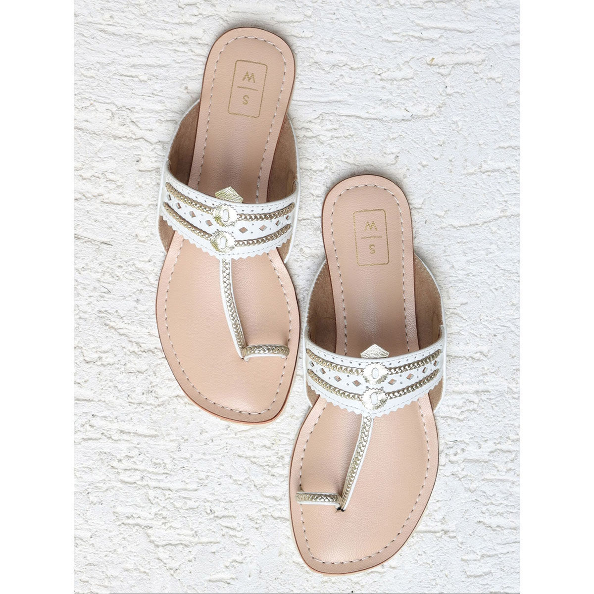 Buy Sandalwali Lexie White & Gold Kolhapuris Online