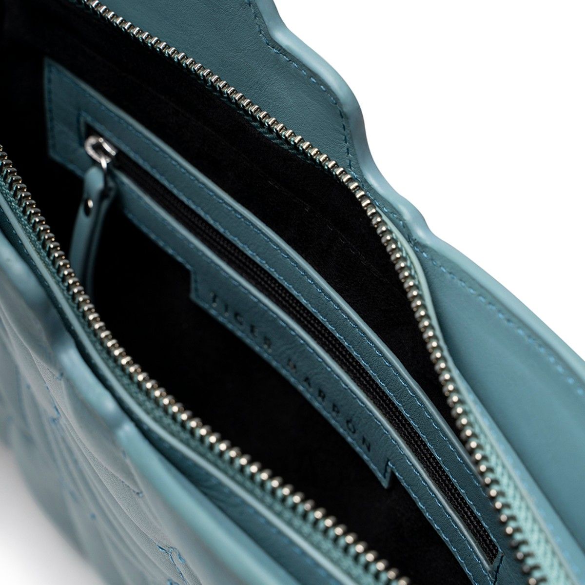 Tiger Marron Sea Shells Handbag (M): Buy Tiger Marron Sea Shells ...