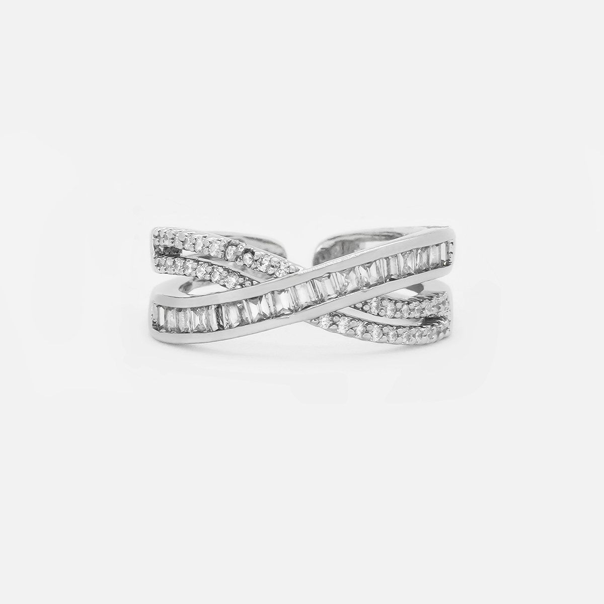 Buy Niscka Intertwined American Diamond Ring Online