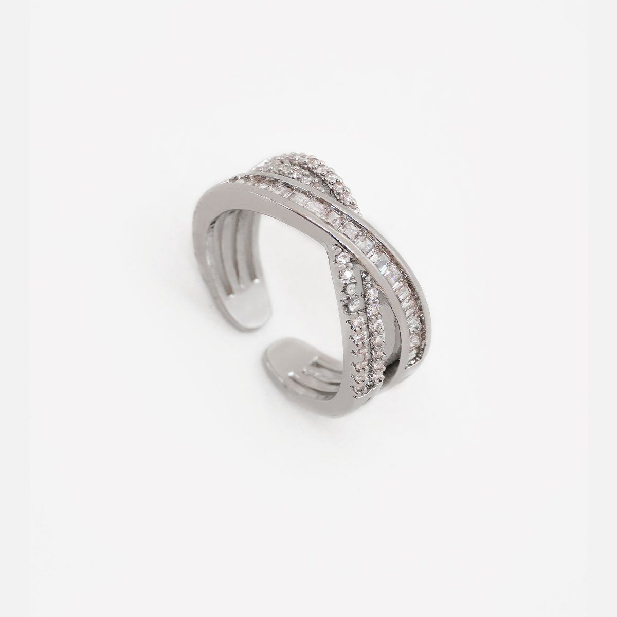 Buy Niscka Intertwined American Diamond Ring Online