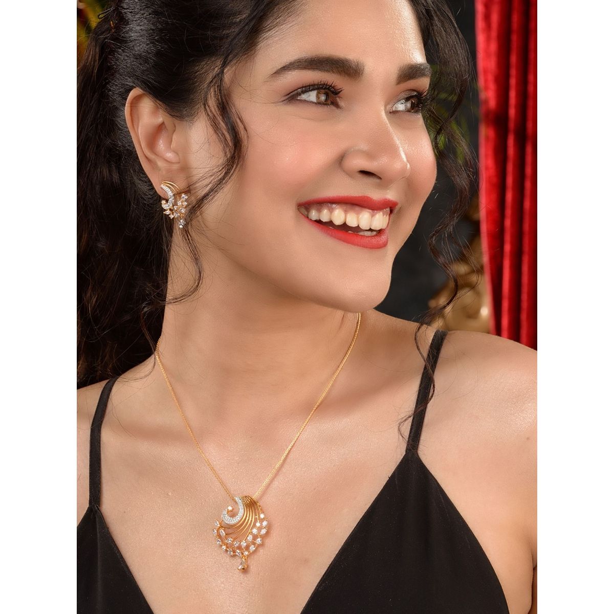 Buy Saraf RS Jewellery Gold Plated Ad Studded Designer Locket Jewellery Set Online