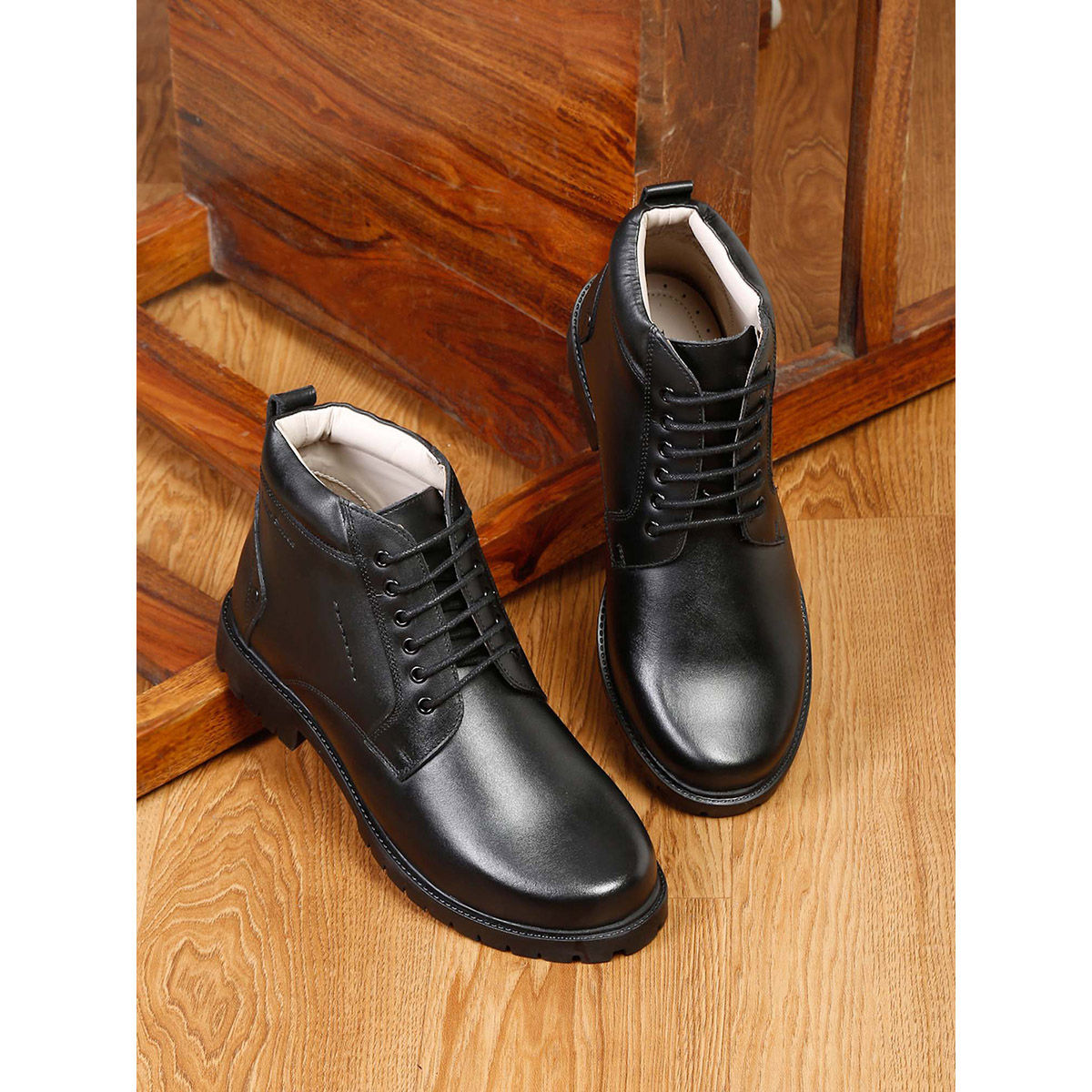 Buy Louis Stitch Men Black Leather High Top Flat Solid Boots Online