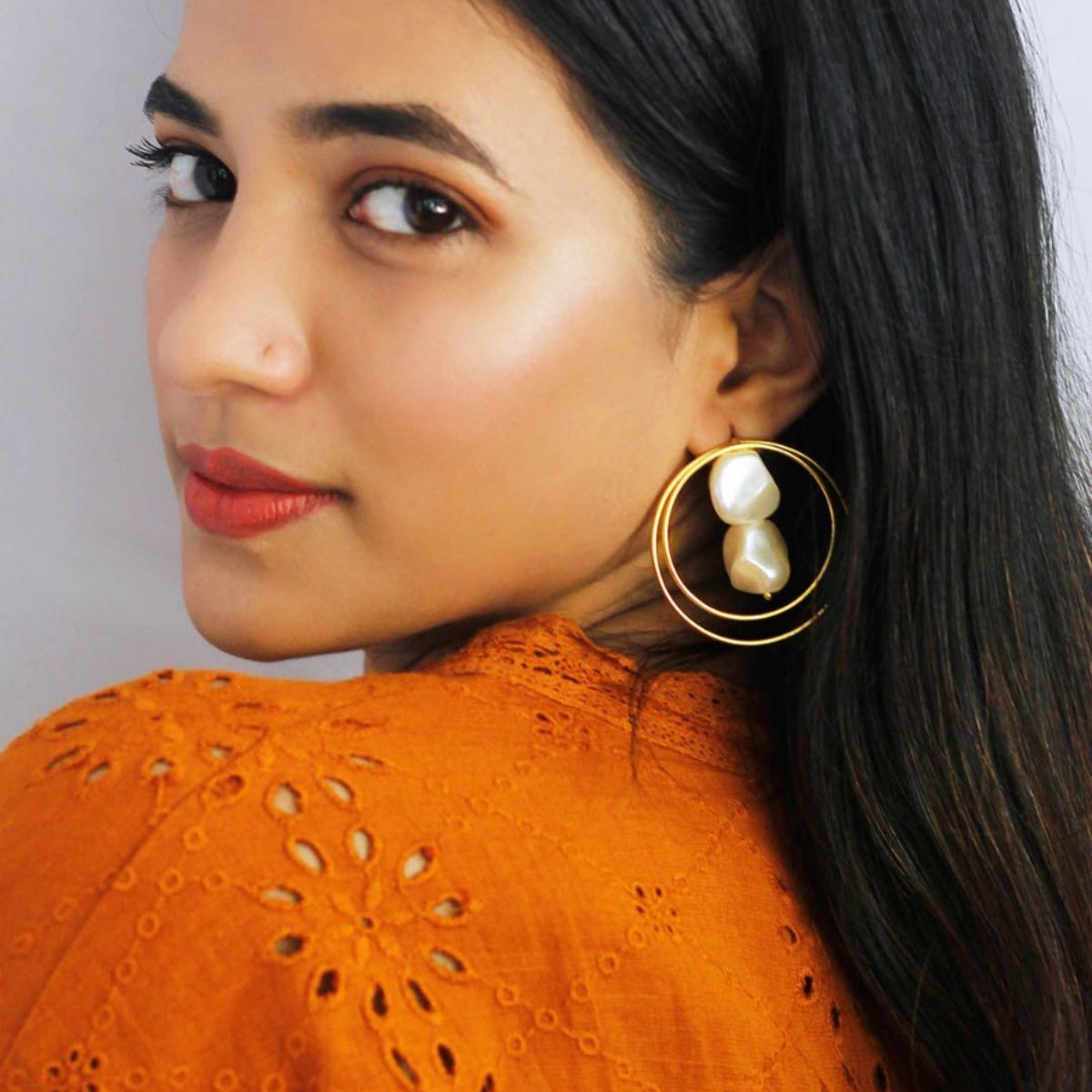 Buy Pipa Bella by Nykaa Fashion Gold Plated Pearl Hoop Earrings Online