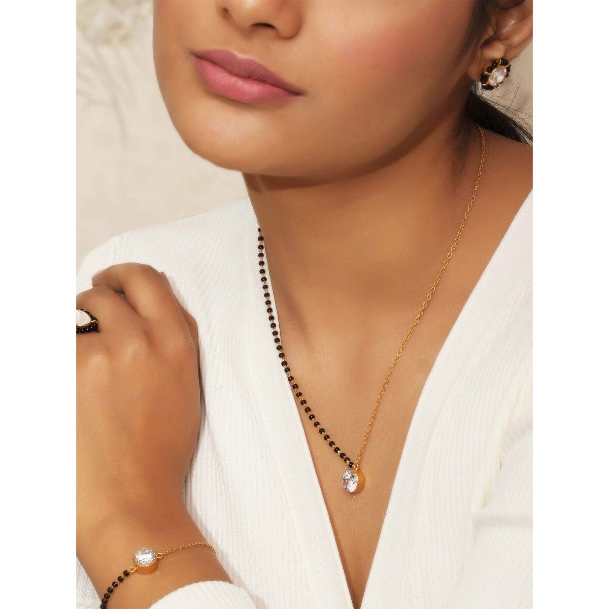 Unniyarcha Silver Exquisite Mangalsutra Necklace: Buy Unniyarcha Silver ...