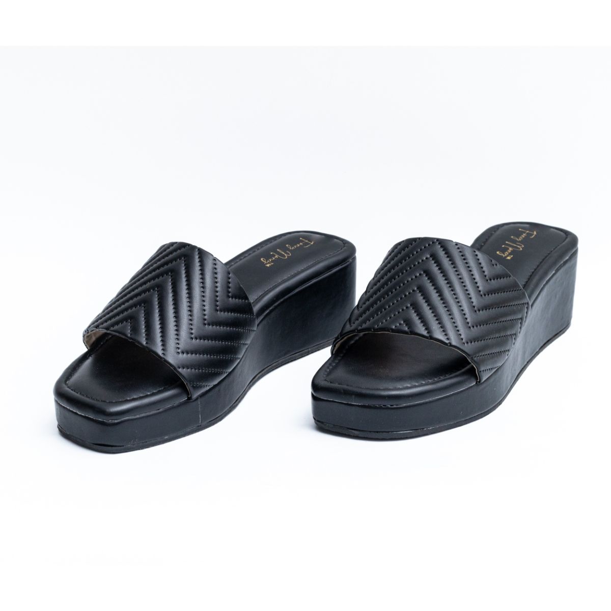 Buy Dapper Feet Quilted Platform Black Online