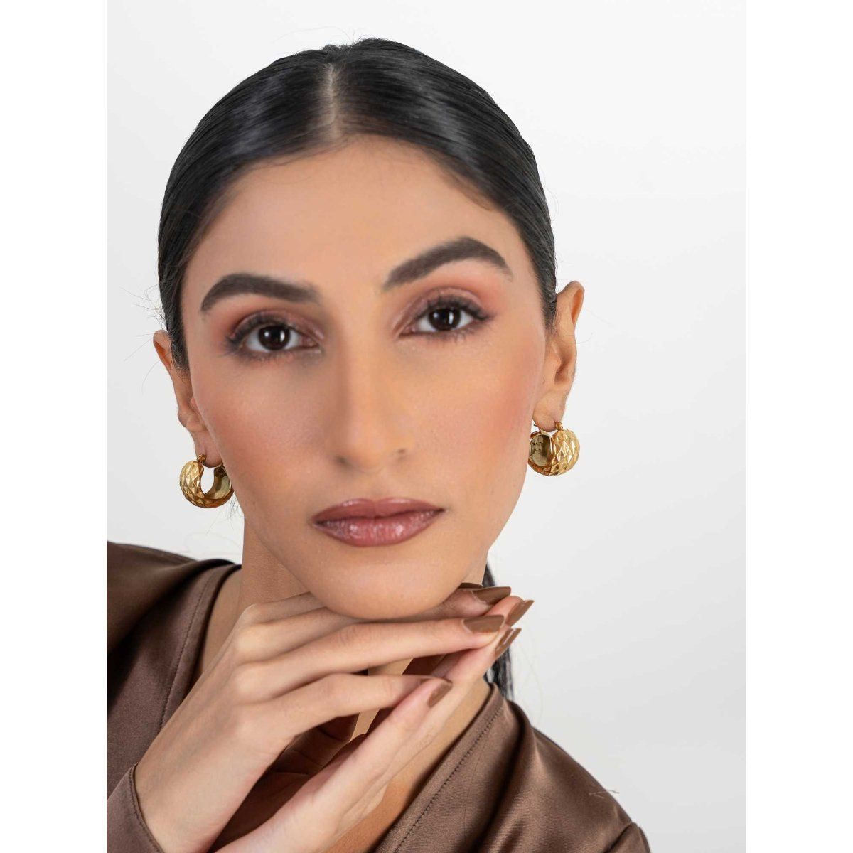 Buy ZAISHA 18K Gold Plated Classic Eleganza Hoop Earrings Online