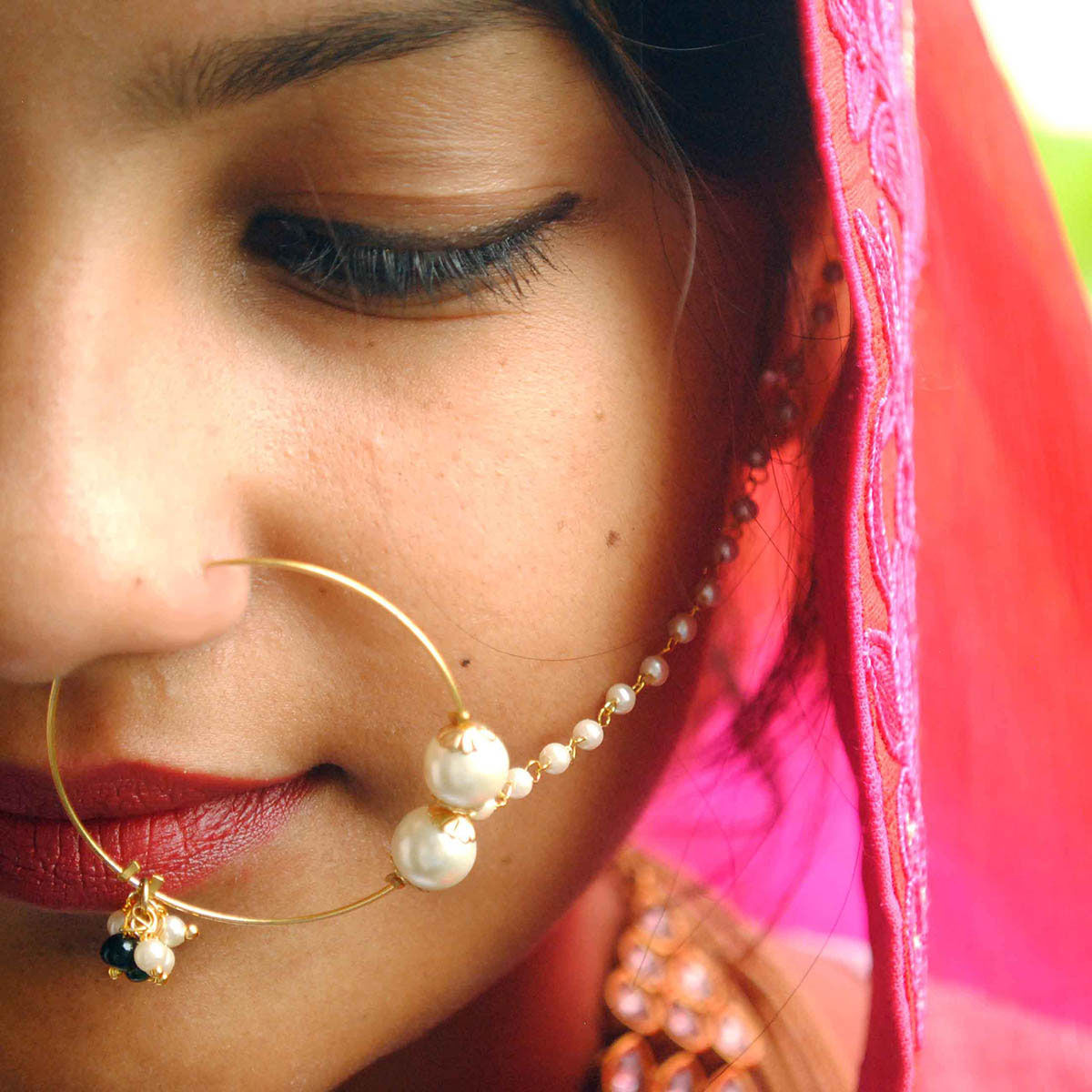 Buy BeAbhika The Minimalist Nath Online