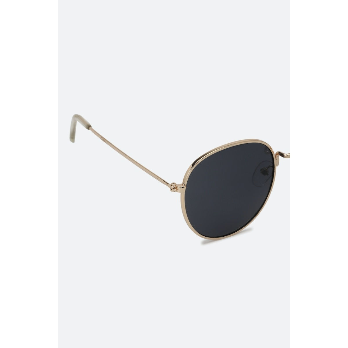 Forever 21 Black Solid Sunglasses: Buy Forever 21 Black Solid Sunglasses Online at Best Price in ...