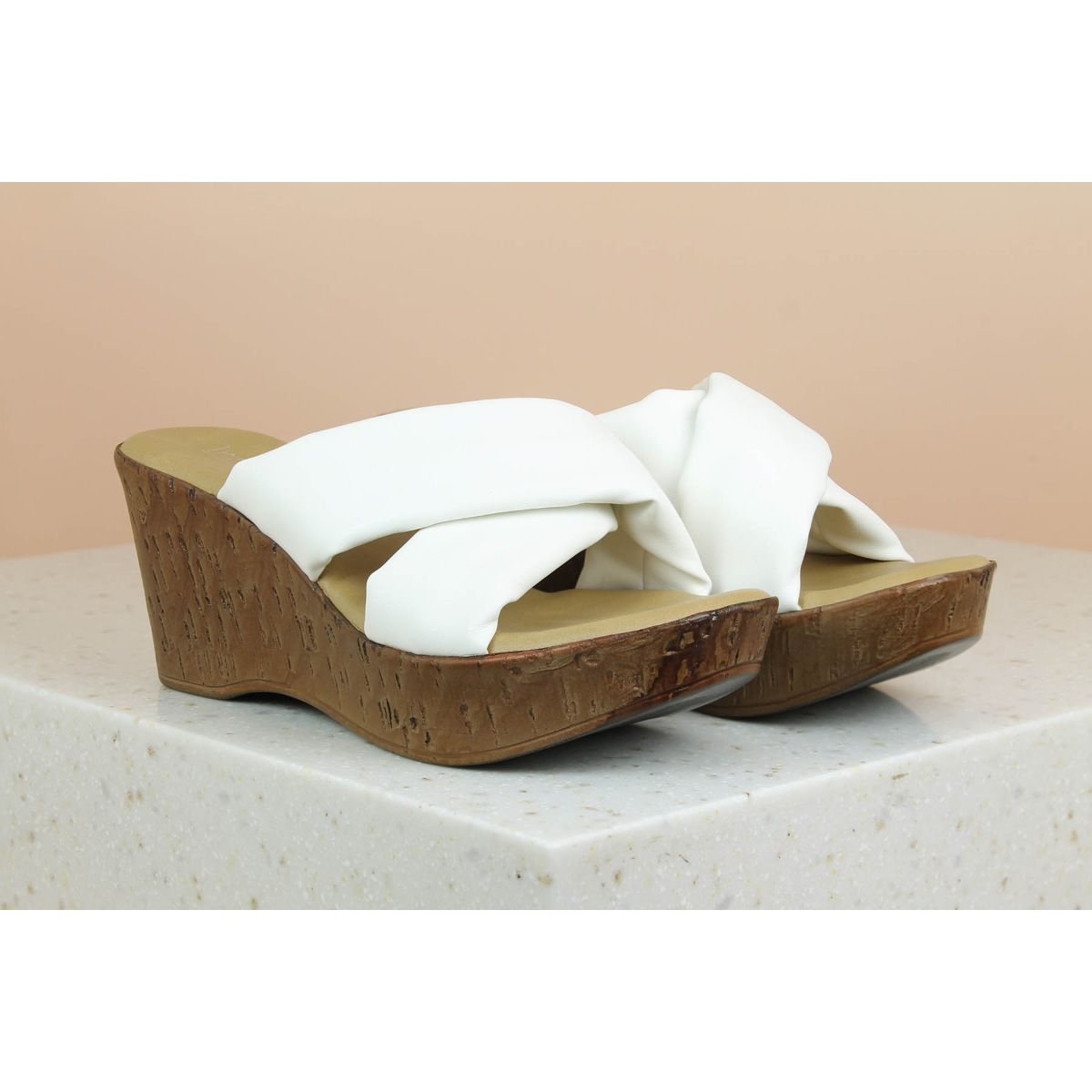 Inc.5 Solid Plain White Wedge: Buy Inc.5 Solid Plain White Wedge Online ...