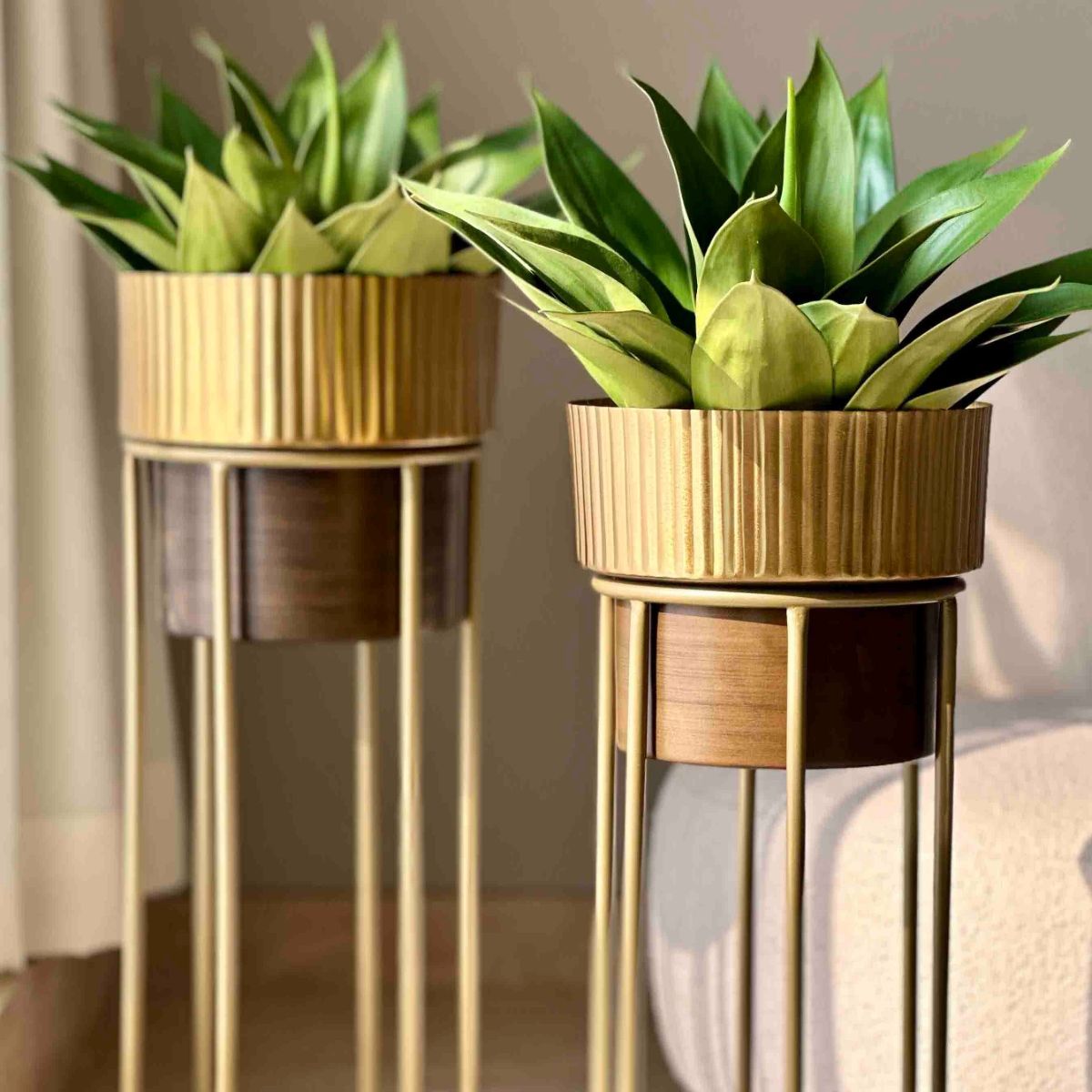 Buy Mason Home Brooklyn Fluted Brown Planter (Set Of 2) Online