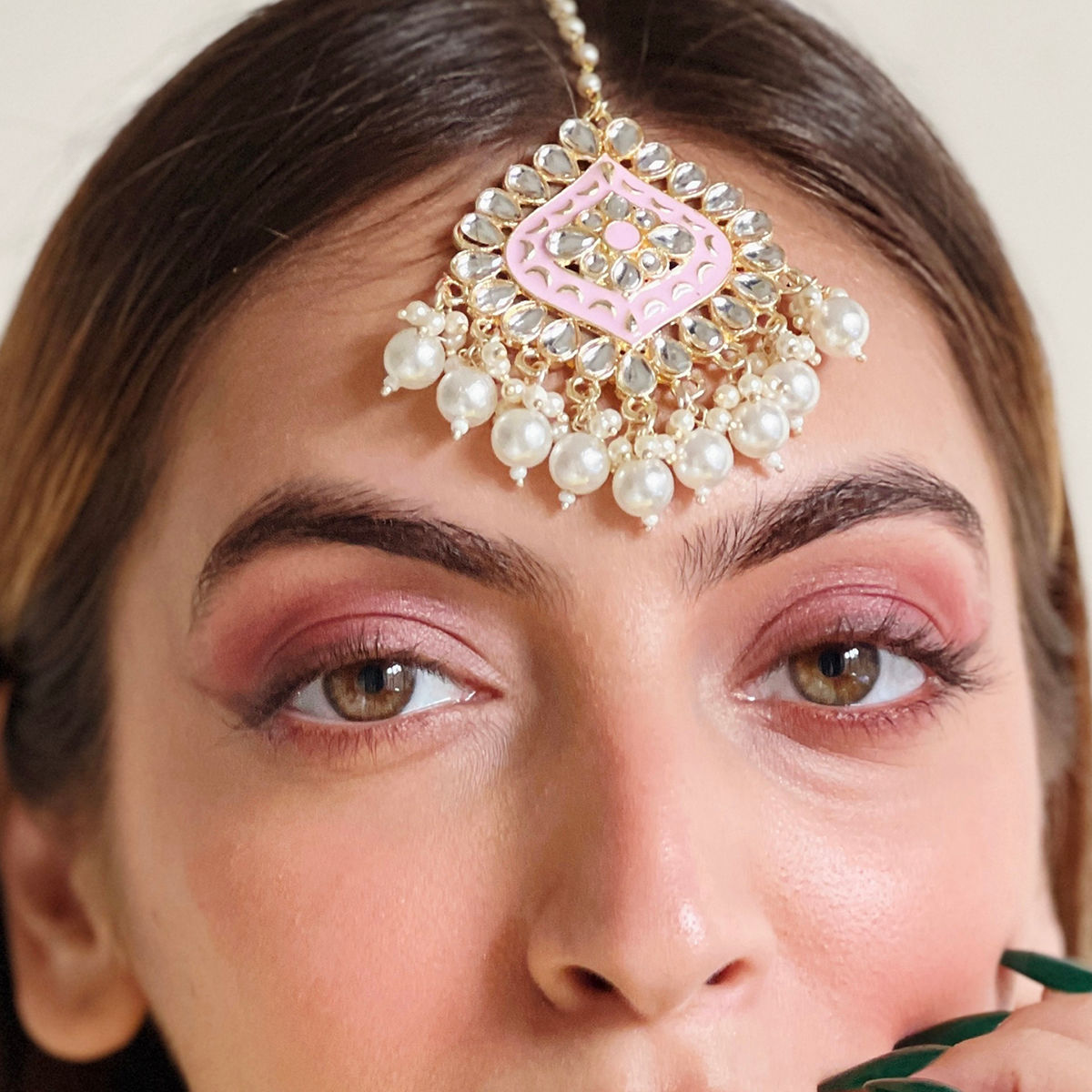 Buy Azai by Nykaa Fashion Pink Maang Tikka with Pearl Drops Online