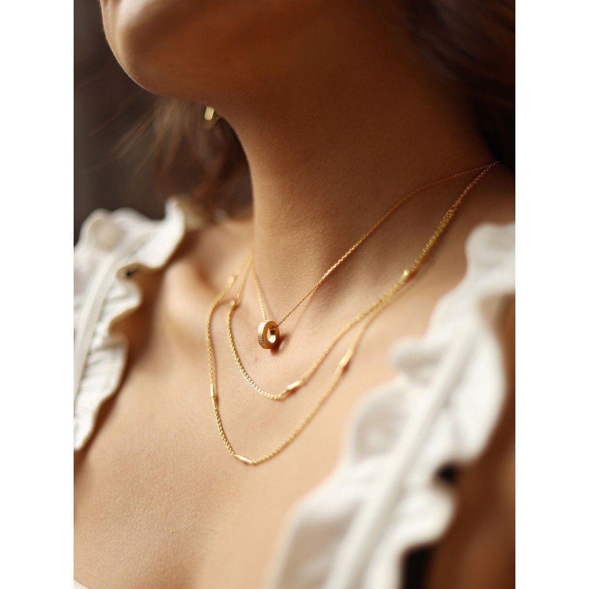 Buy Perfectly Average Oval Pendant Necklace | 18K Gold Plated Chain ...