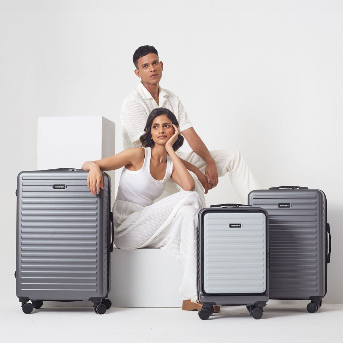 Buy Assembly Hard Body Set of 3 Luggage Trolley Suitcase - 28, 24 & 20 ...